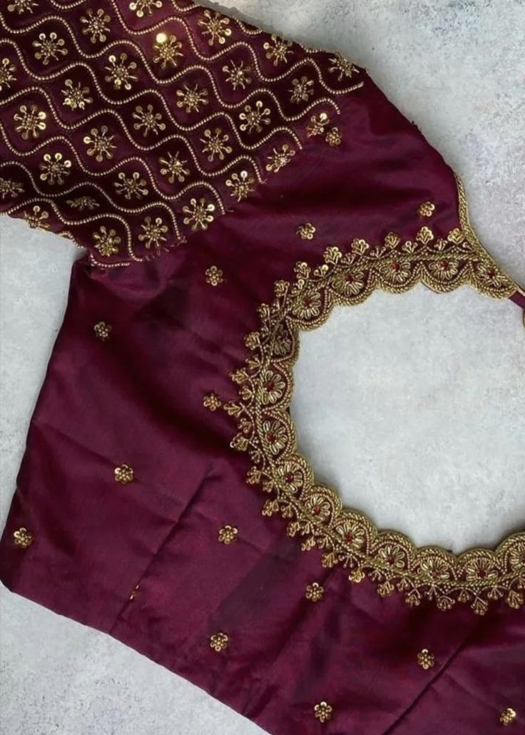 Simple Blouse Back Design